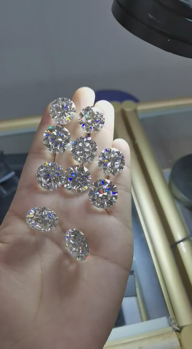 Real Moissanite Diamond | 1.0ct, D Color, VVS1 Clarity – Ringshing.com
